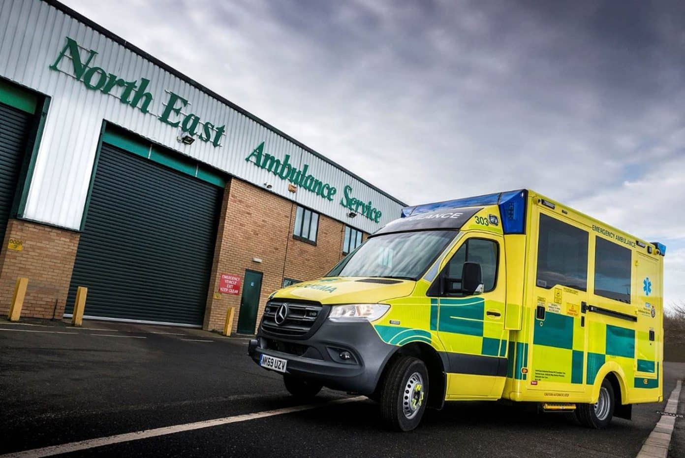 North East Ambulance Service extends its frontline capability with 44 Mercedes-Benz Sprinters ...