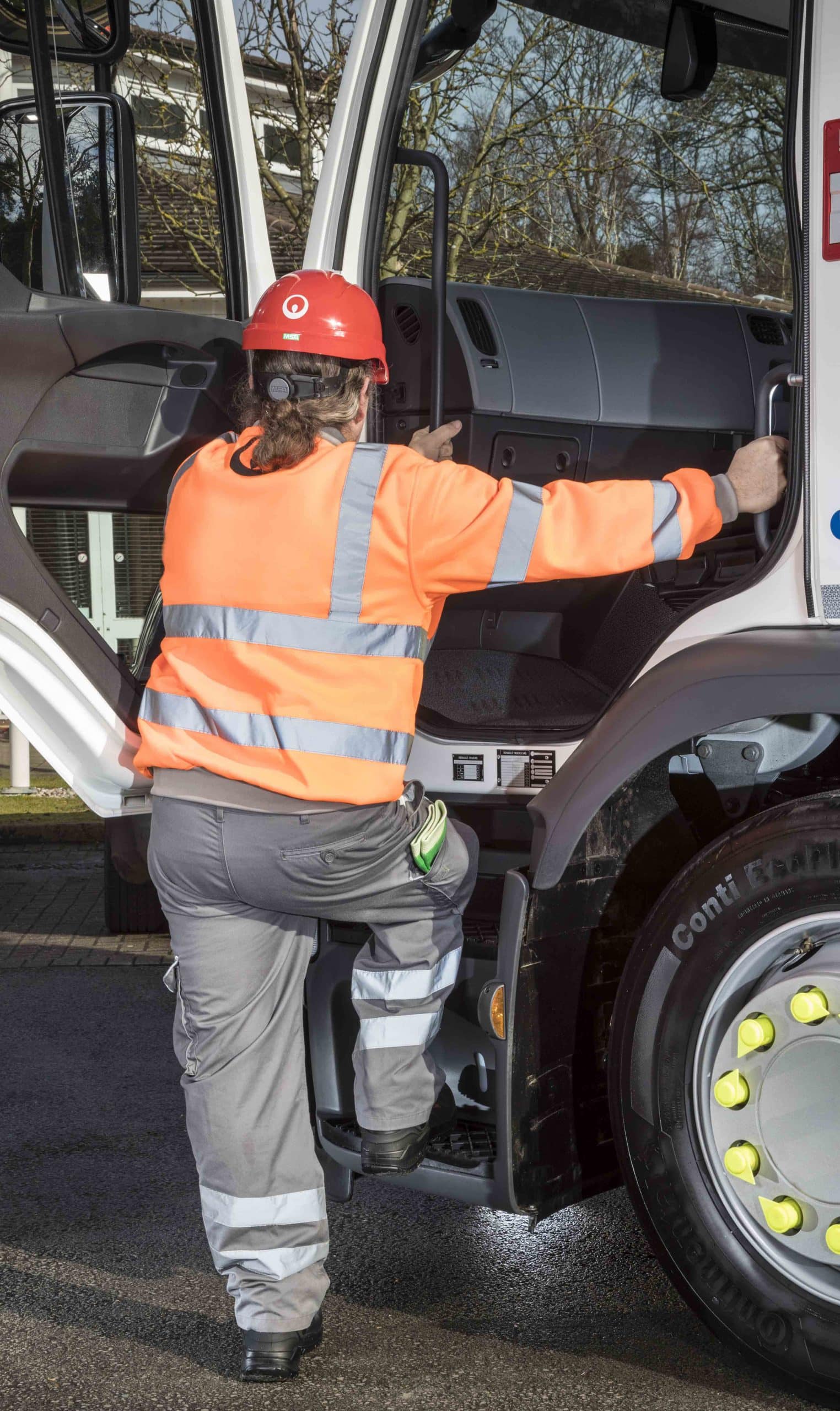 Veolia launches new report that advances safety for vehicle crews ...