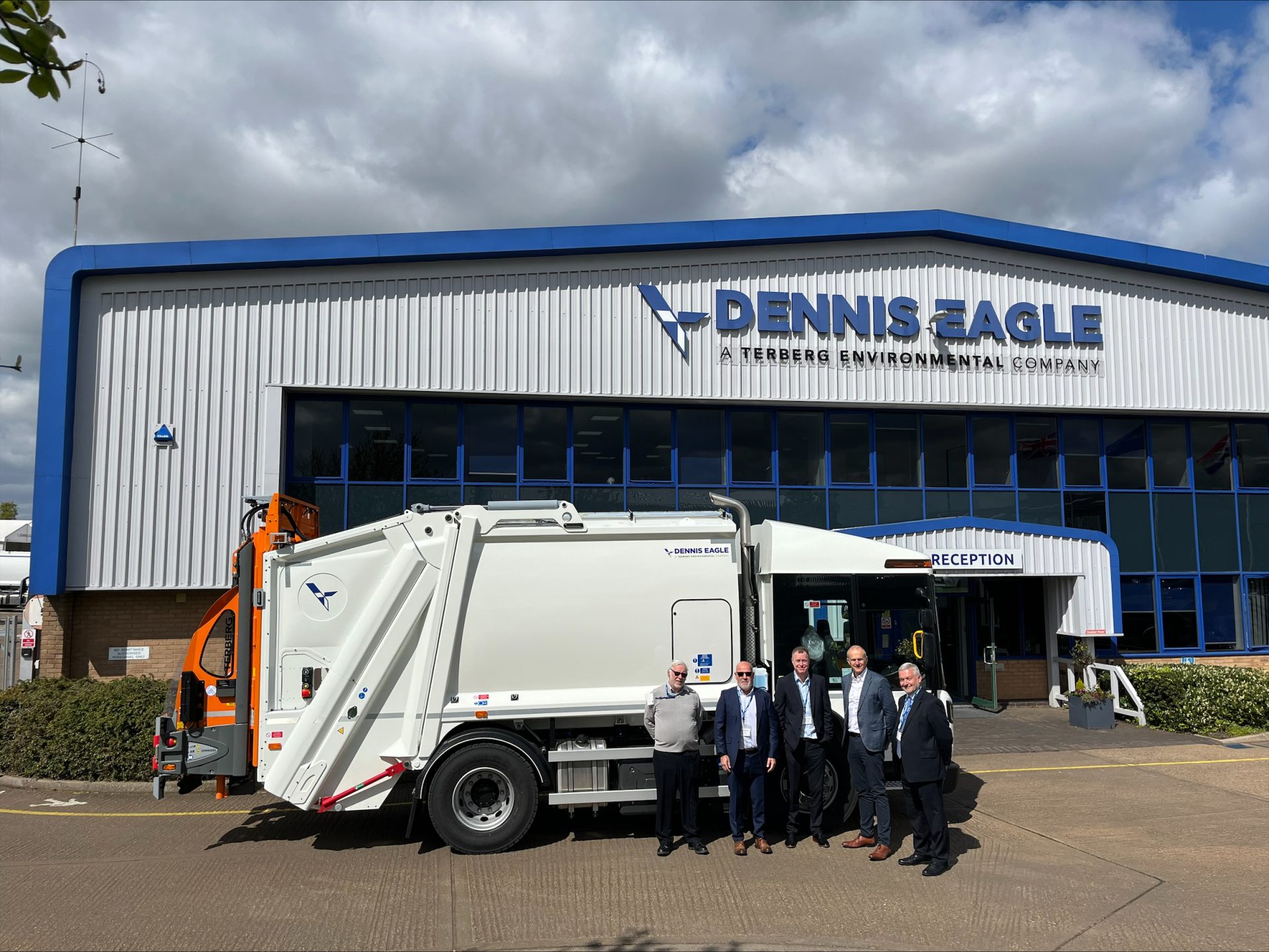 Epping Forest Council starts new era for waste & recycling collections ...